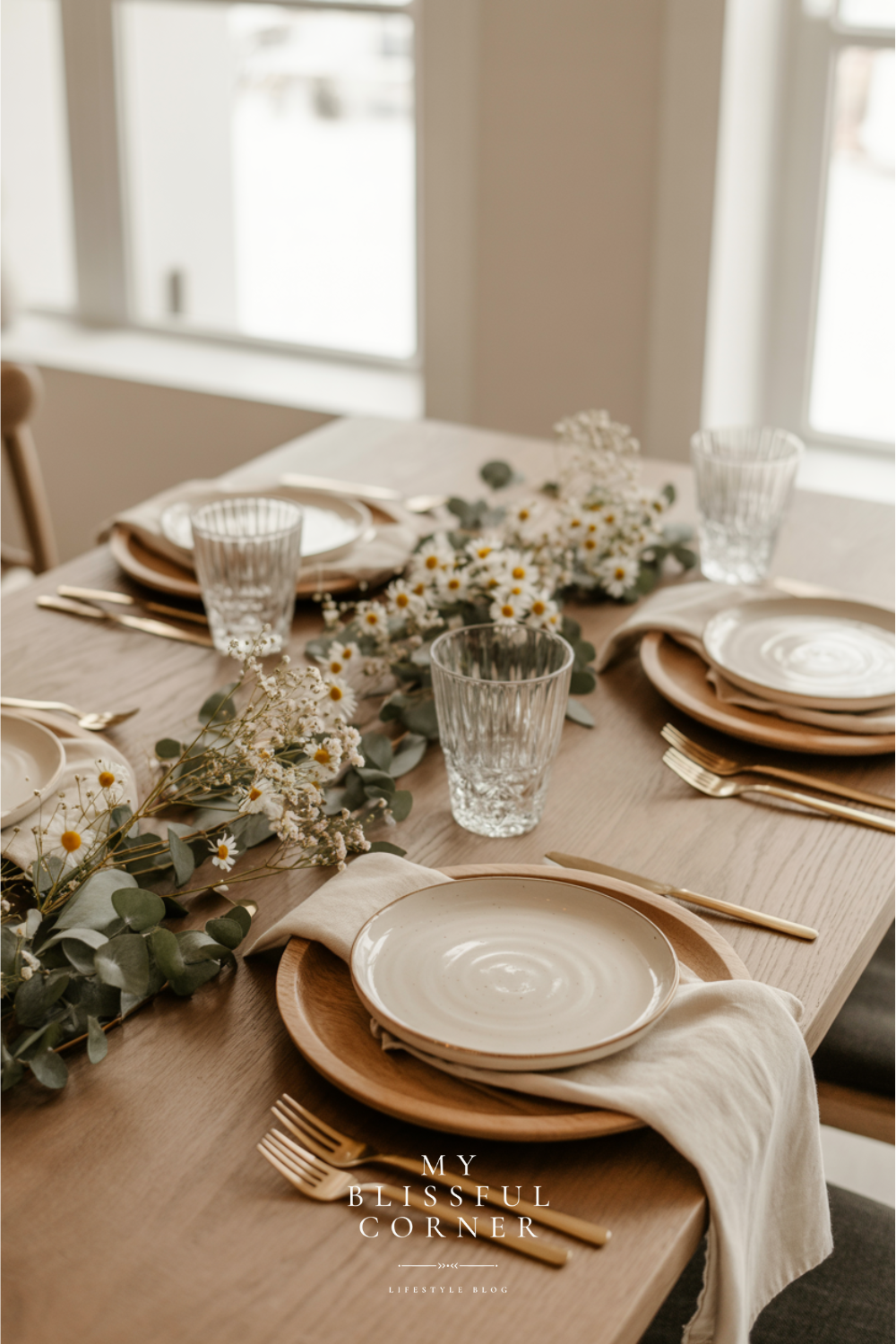Neutral Table Setting Ideas That Elevate Any Dinner Party - My Blissful ...