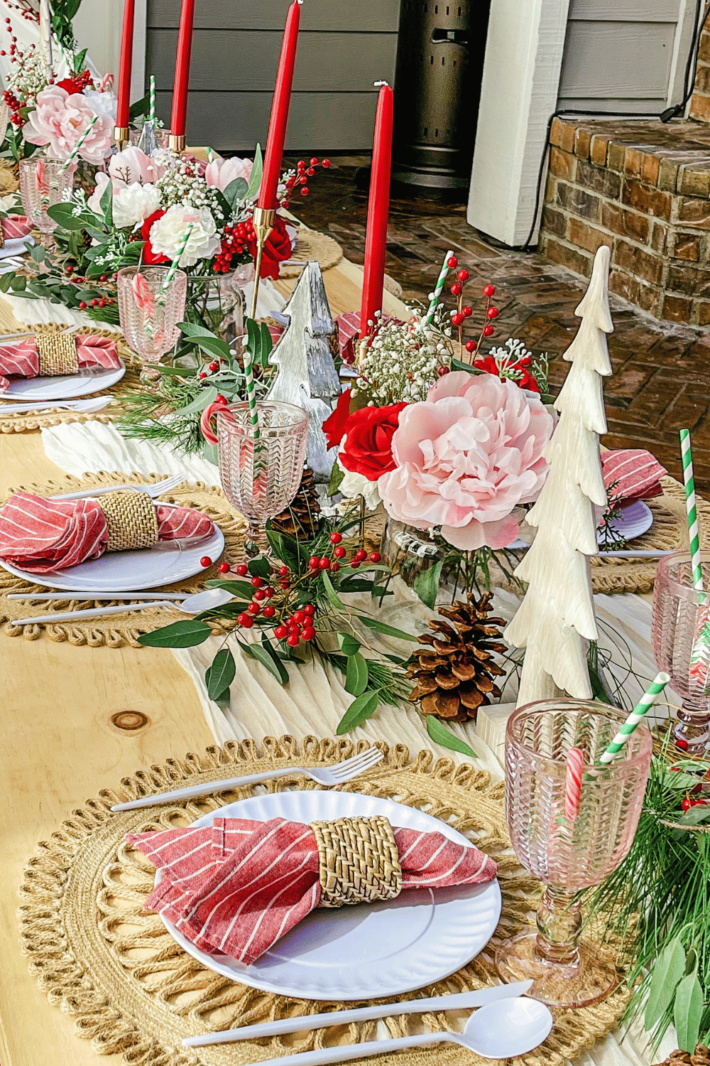 Christmas Party Decoration Ideas for a Dreamy Pink & Red Holiday Theme - My Blissful Corner
