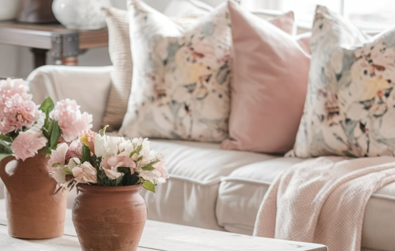 11 Charming Rustic Spring Decor Ideas to Refresh Your Living Room - My ...
