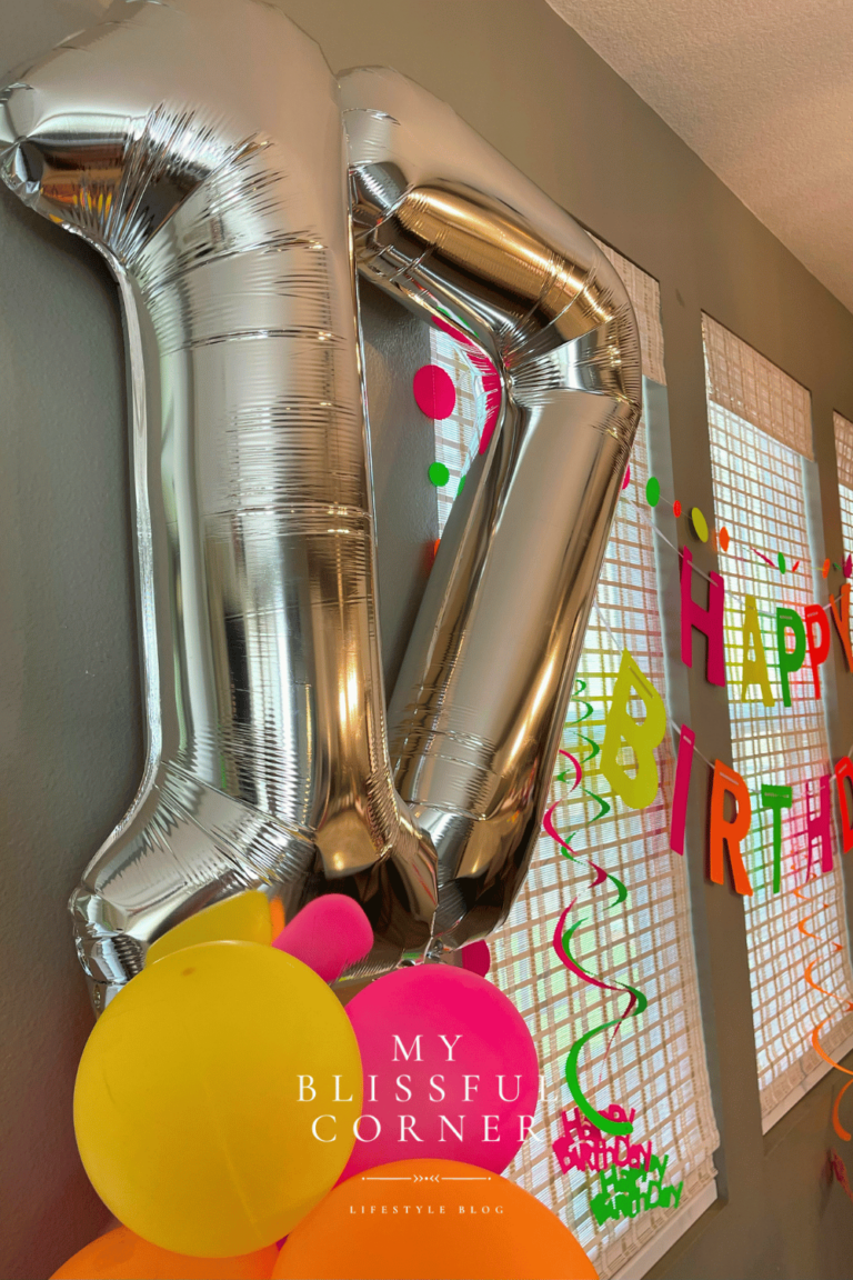 2000s Birthday Party Theme: How to Throw the Ultimate Y2K Bash - My ...